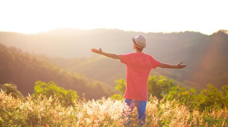 Embracing Singlehood: Self-Discovery and Growth on the Journey to Love